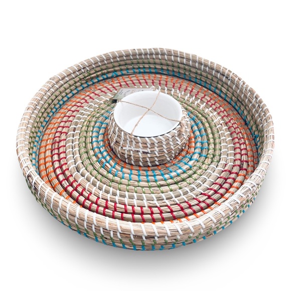 Kitchen | Nwt Natural Seagrass Handcrafted Chip Dip Set With Ceramic ...